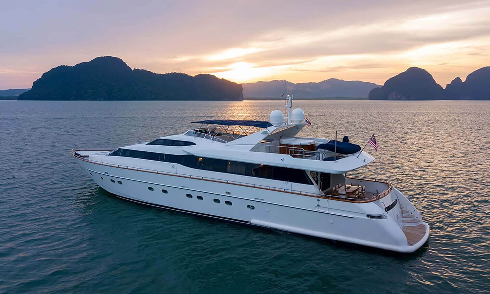 Luxury Superyacht Charter Phuket